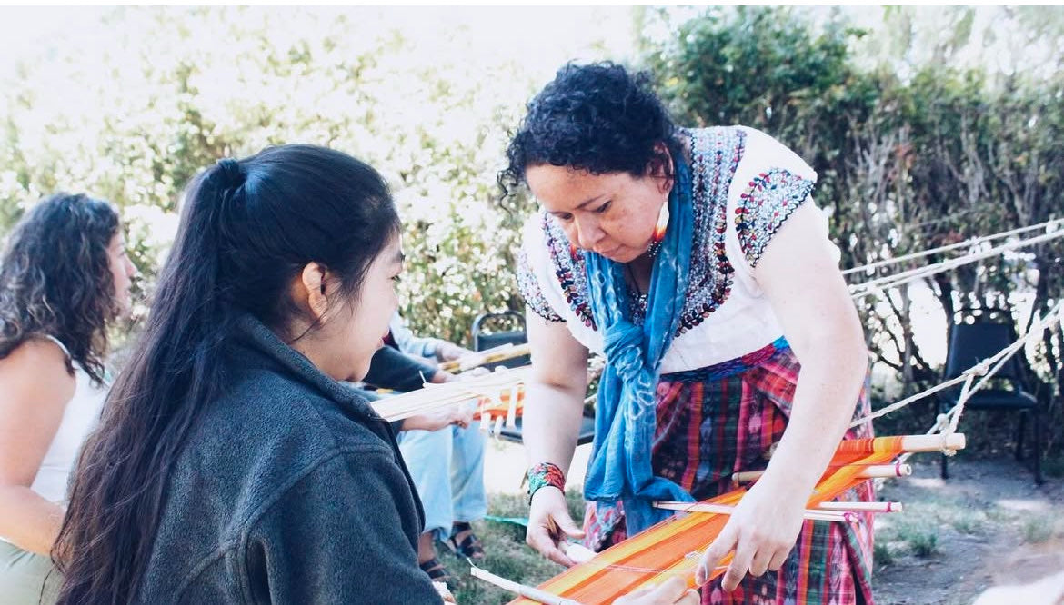 Mayan Backstrap Loom Weaving with Sari Monroy Solís- June 7 – Sooki ...